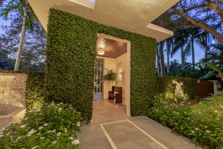 Green, Green Grass of Home – Fort Lauderdale Magazine